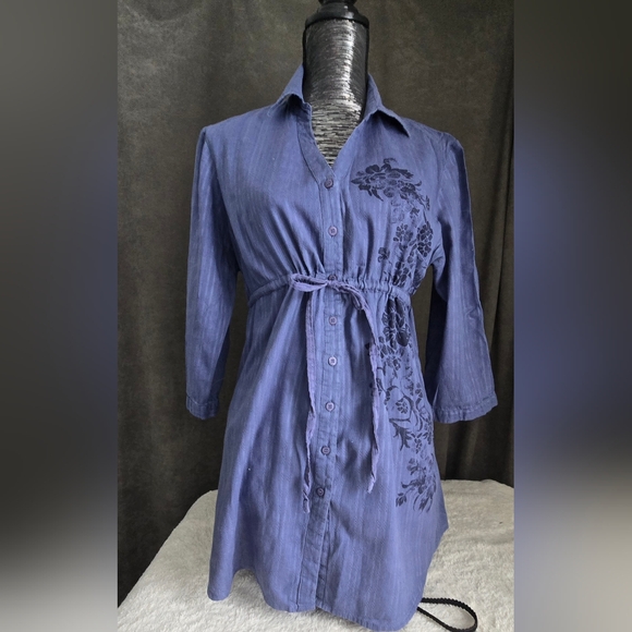 Reitmans | Tops | Blue Buttonup Dress With Floral Embroidery | Poshmark